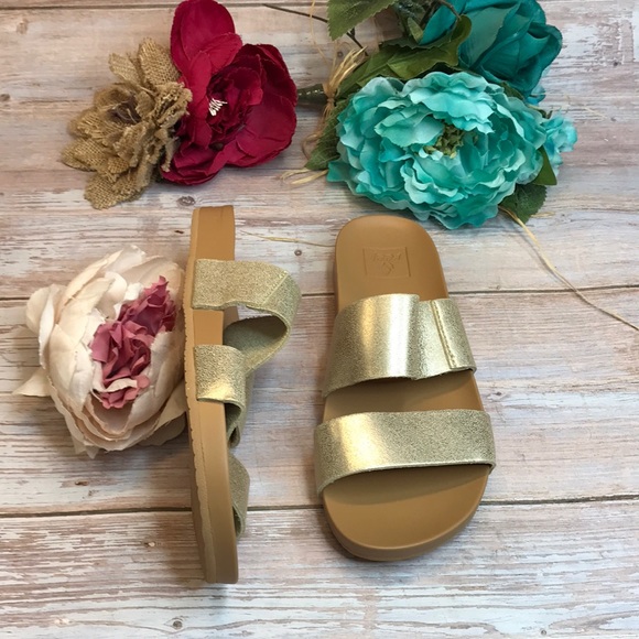 Reef | Shoes | Reef Gold Vista Pool Slides | Poshmark